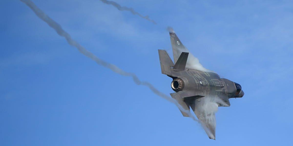 A brand-new F-35 crashed into a New Mexico hillside while flying from a ...